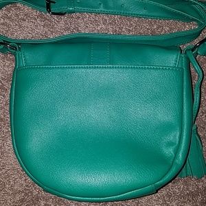 Avon Signature Collection | Bags | Avon Signiture Collection Green ...